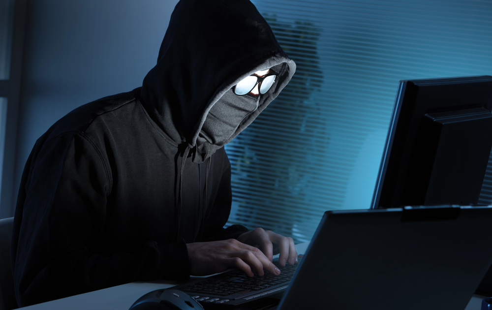 Cutting-Edge Laser Spy Tech Listens Through Windows