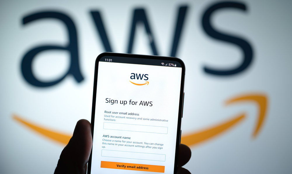 AWS outage sparks cloud warnings, experts flag redundancy gaps